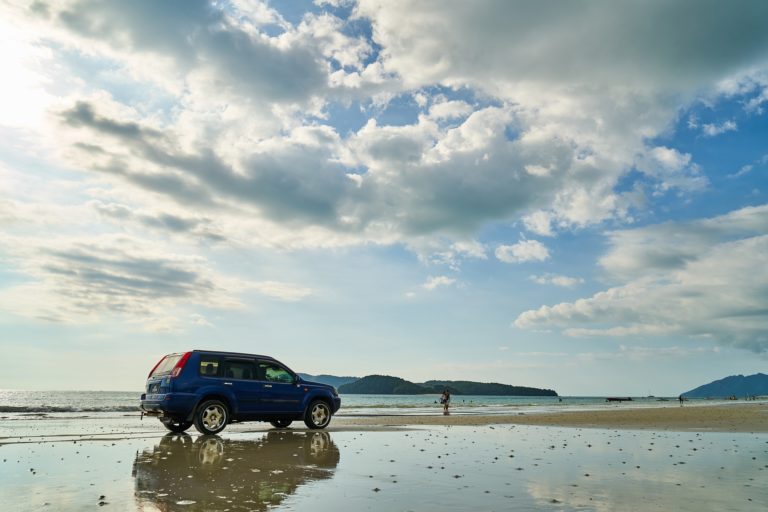 All 67 Countries That Drive On The Left - Rentalmoose